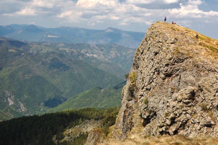LA CIAPA LISCIA E LA VALLE TRIBOLATA - Trekking Taro Ceno