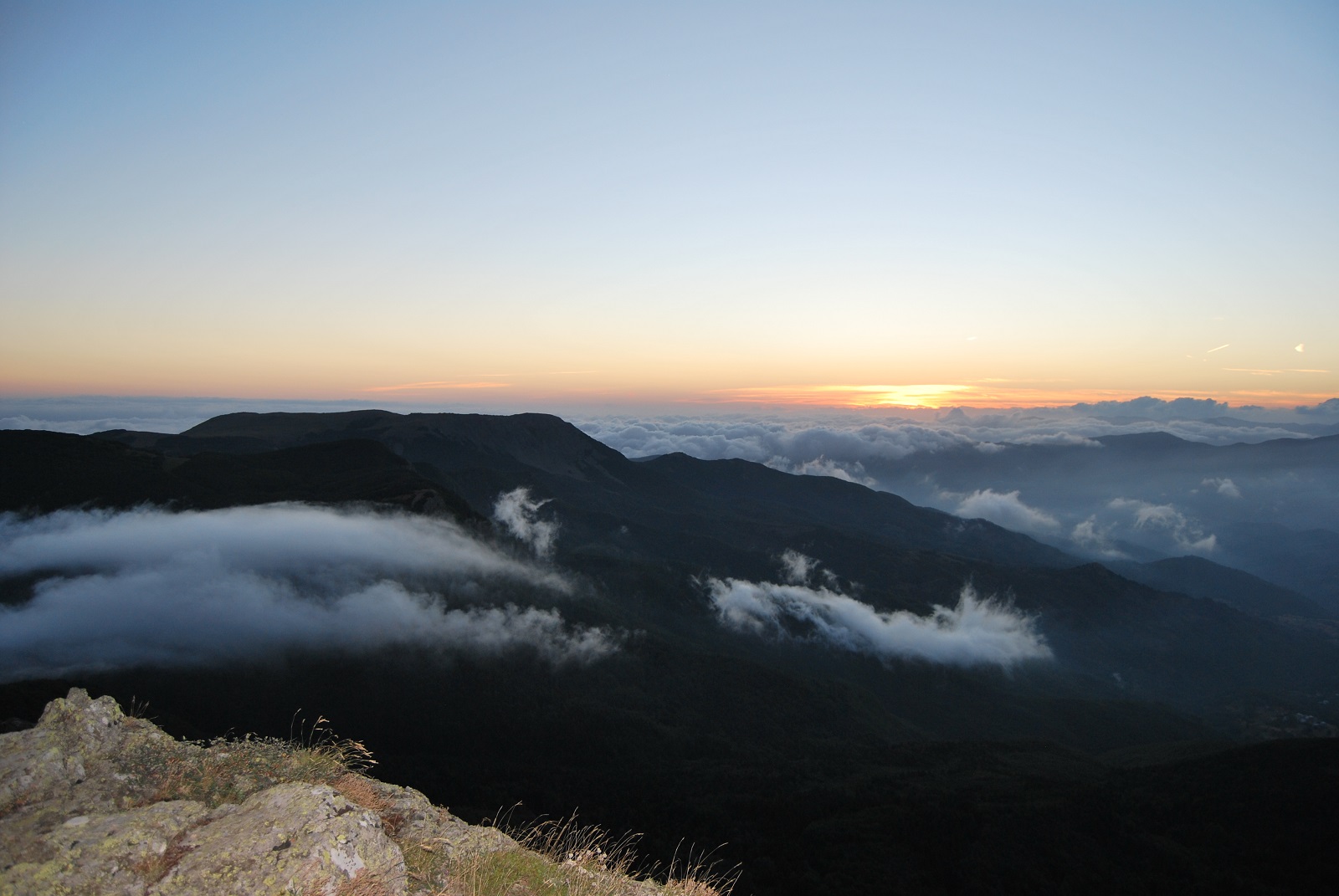 Al Monte Aiona...una passeggiata sul fondo dell’Oceano... - Trekking ...